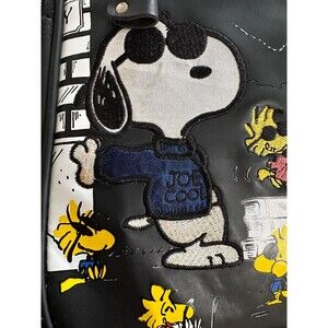 Schultz | Bags | Vintage Snoopy Peanuts Schulz Black Graphic Mini ...